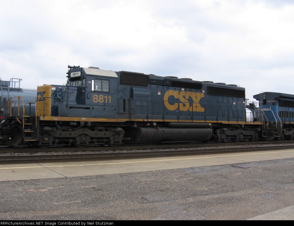 CSX 8811
